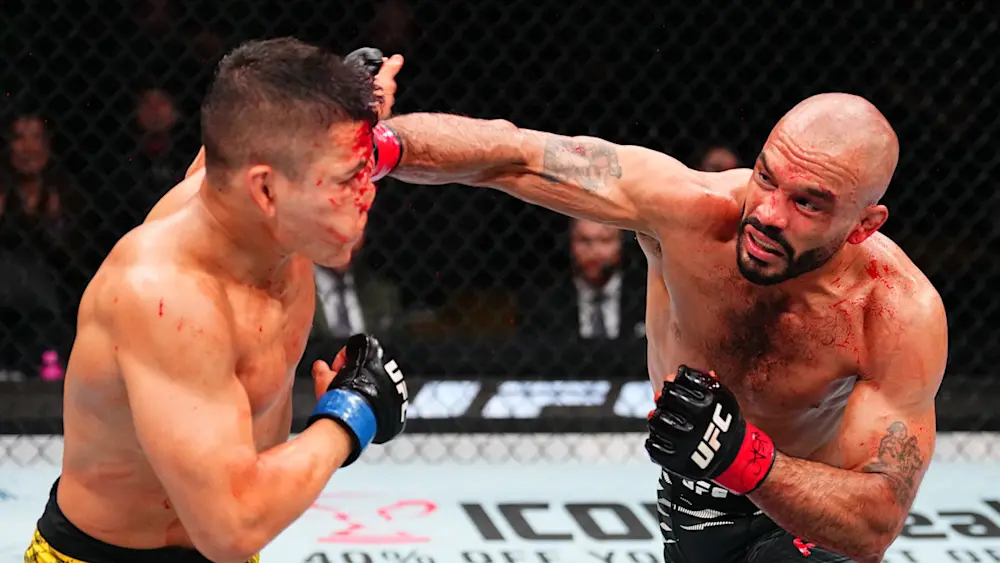 Rob Font vs. David Martinez Prediction, Betting Pick, Latest Noche UFC Odds