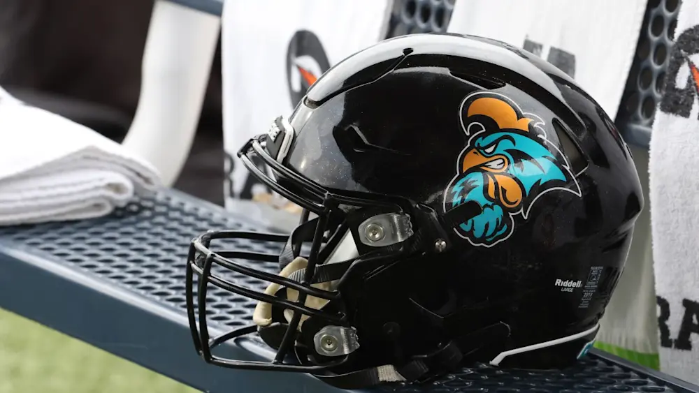 Coastal Carolina vs. Louisiana Tech Opt-Out Tracker, Transfers ...